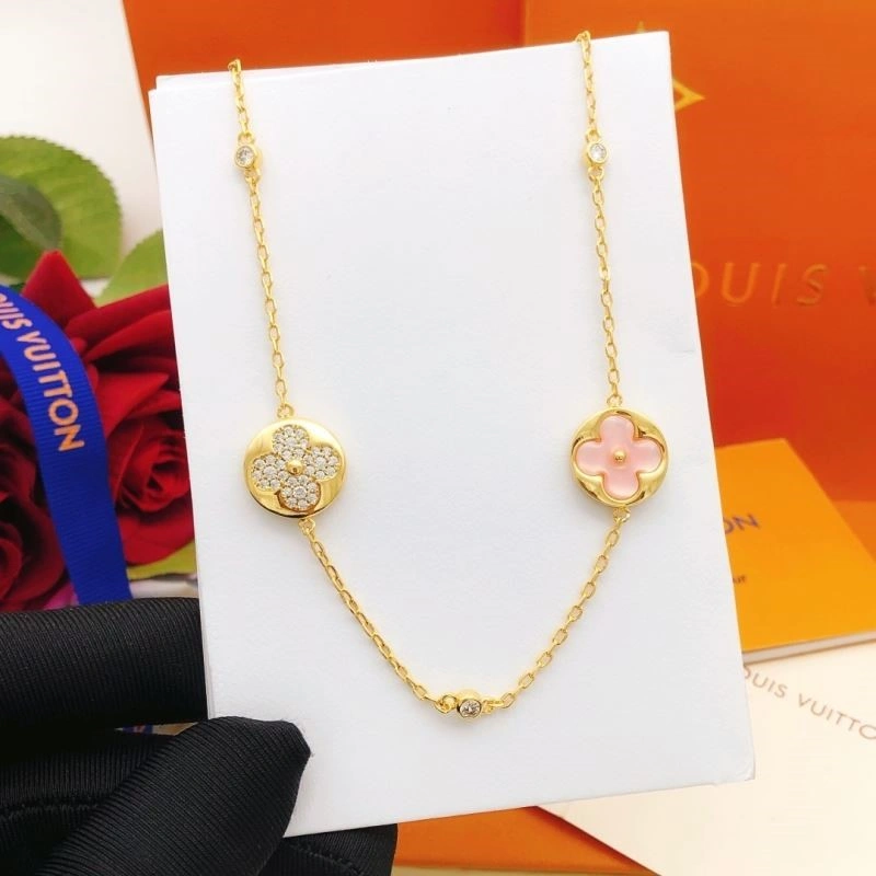 Cut-rate Louis Vuitton Necklaces