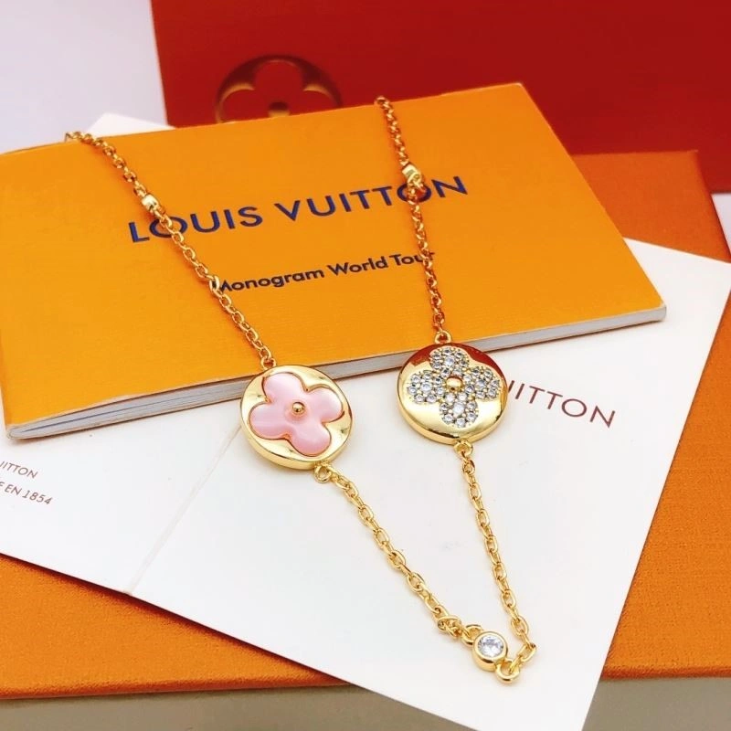 Cut-rate Louis Vuitton Necklaces