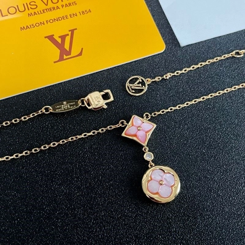 Official Louis Vuitton Necklaces