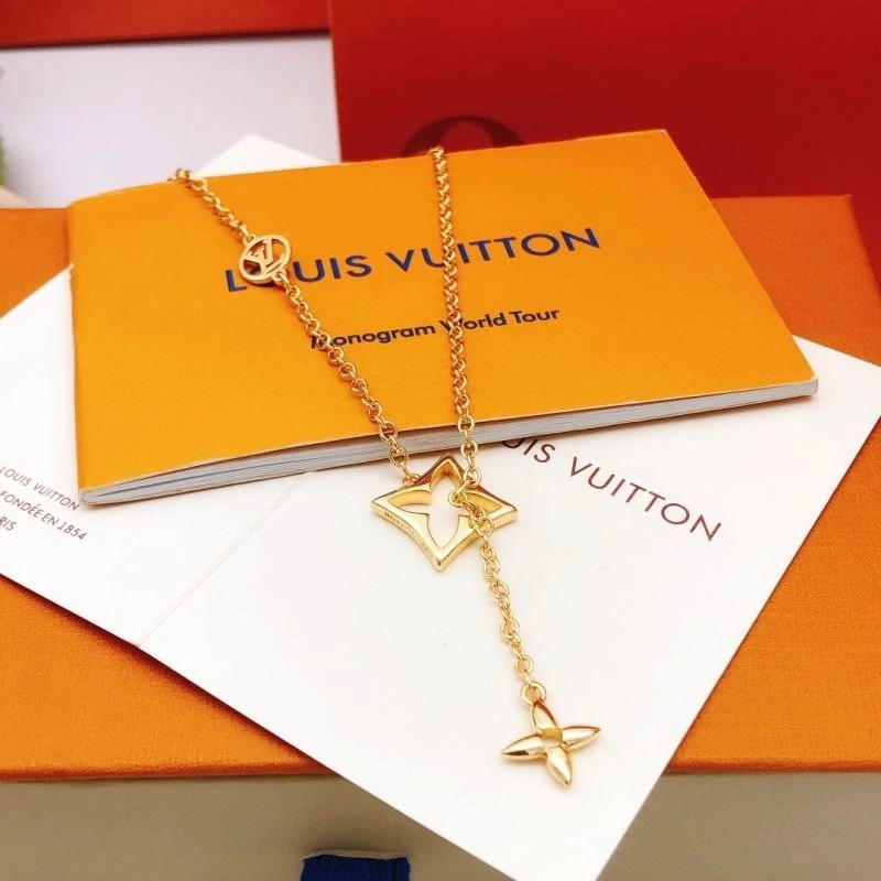 Bargain Louis Vuitton Necklaces