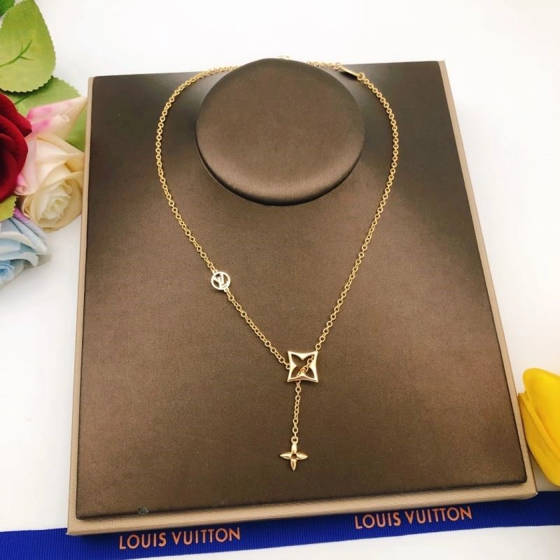 Bargain Louis Vuitton Necklaces
