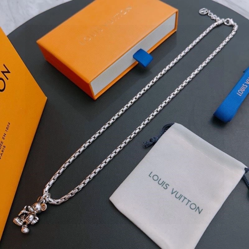 Exact replica Louis Vuitton Necklaces