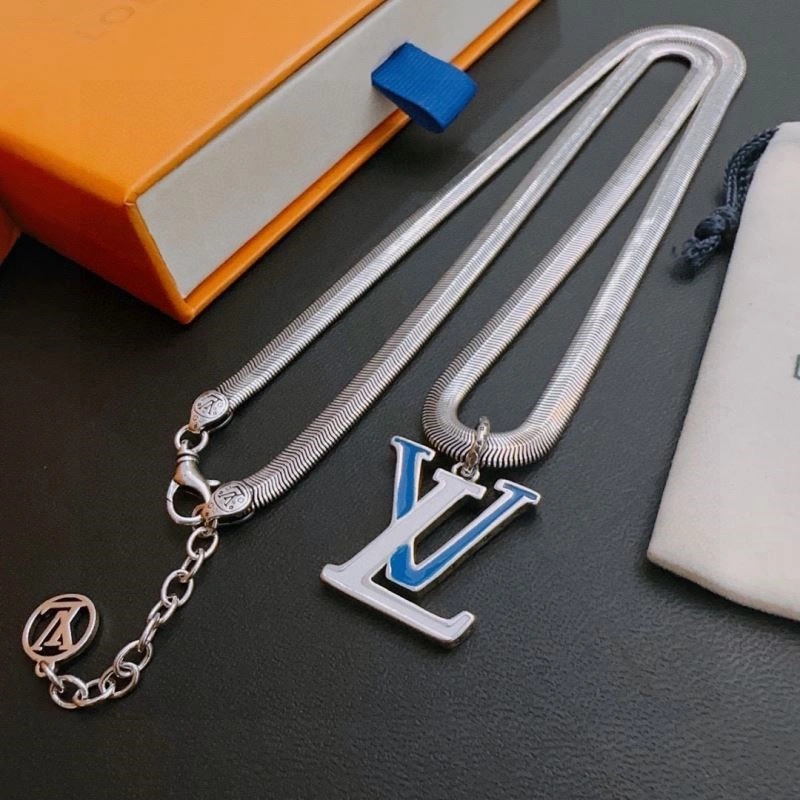 Mirror quality Louis Vuitton Necklaces