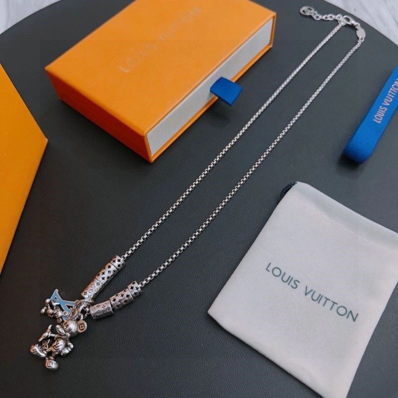 Top match Louis Vuitton Necklaces
