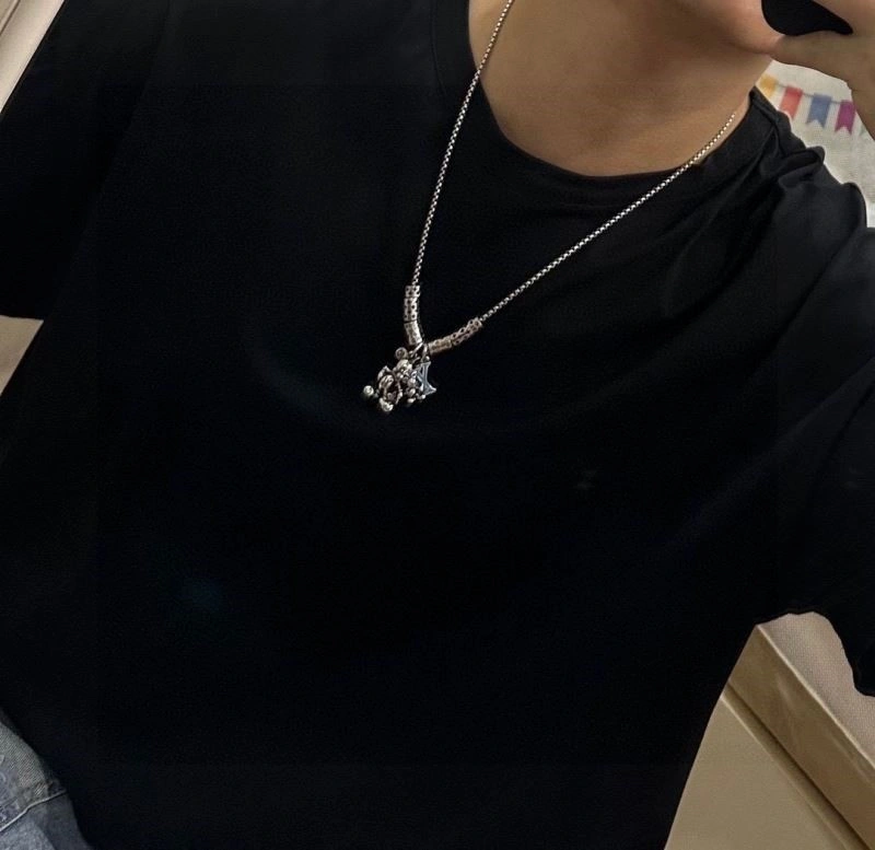 Top match Louis Vuitton Necklaces