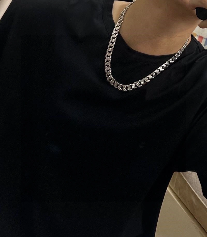 Affordable Louis Vuitton Necklaces