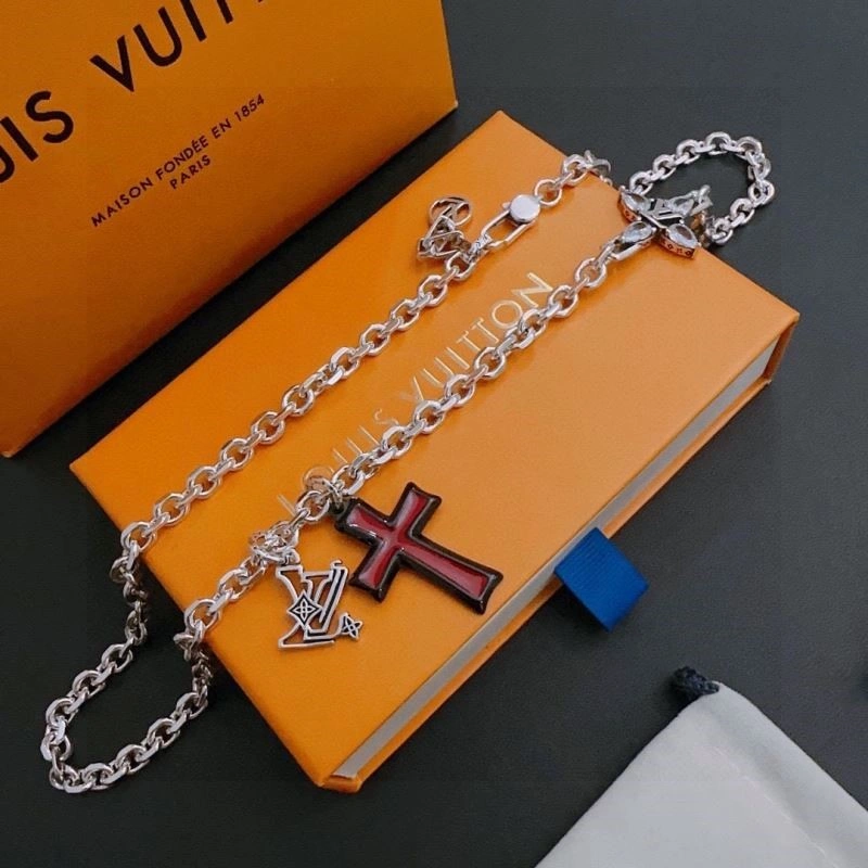 Low-cost Louis Vuitton Necklaces