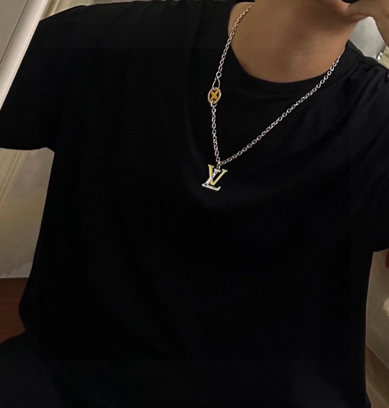 Affordable Louis Vuitton Necklaces