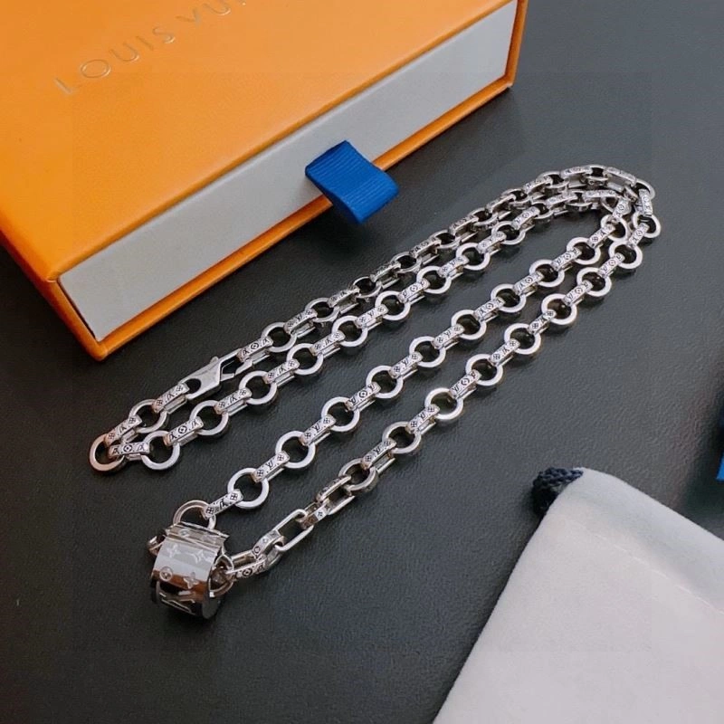 Louis Vuitton Necklaces