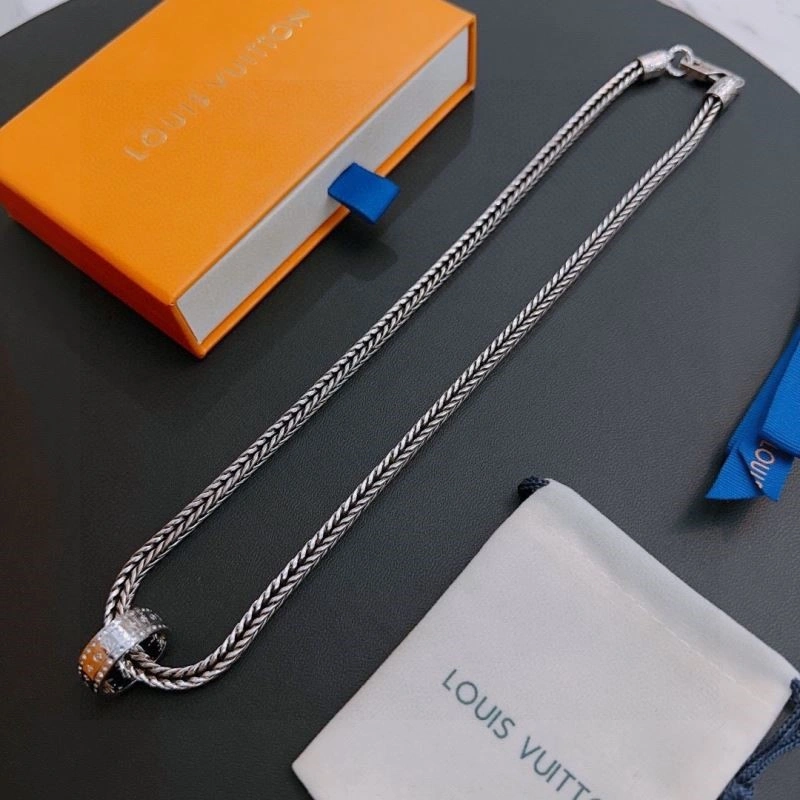 Top match Louis Vuitton Necklaces