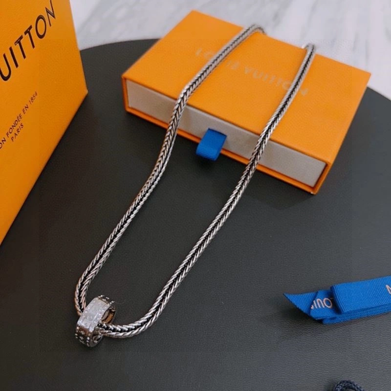 Top match Louis Vuitton Necklaces