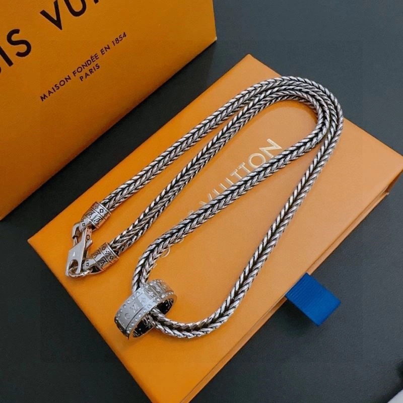 Top match Louis Vuitton Necklaces