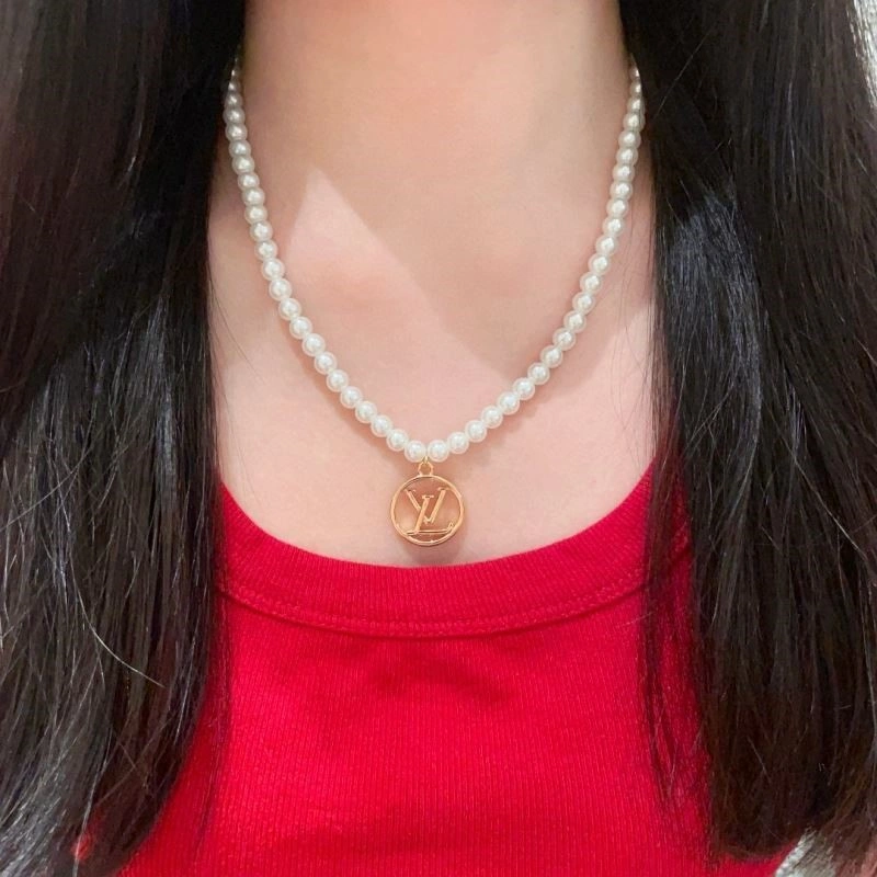 Legit Louis Vuitton Necklaces
