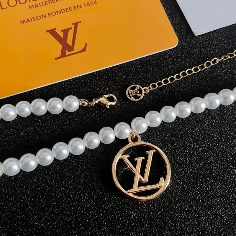 Legit Louis Vuitton Necklaces
