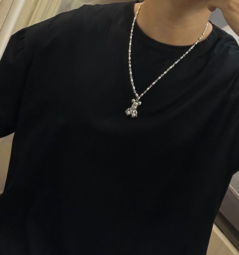 Inexpensive Louis Vuitton Necklaces