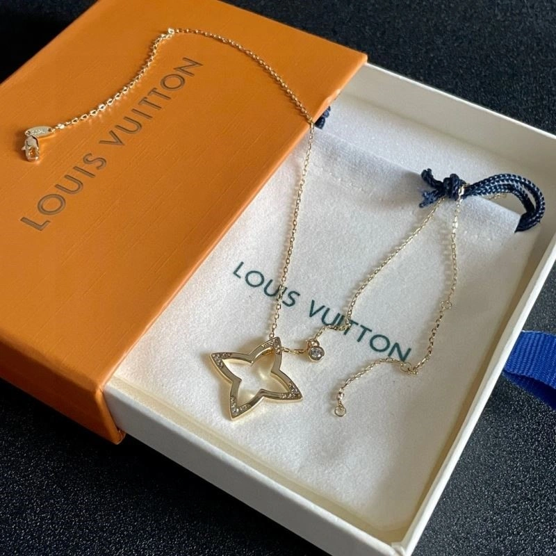 High fidelity Louis Vuitton Necklaces