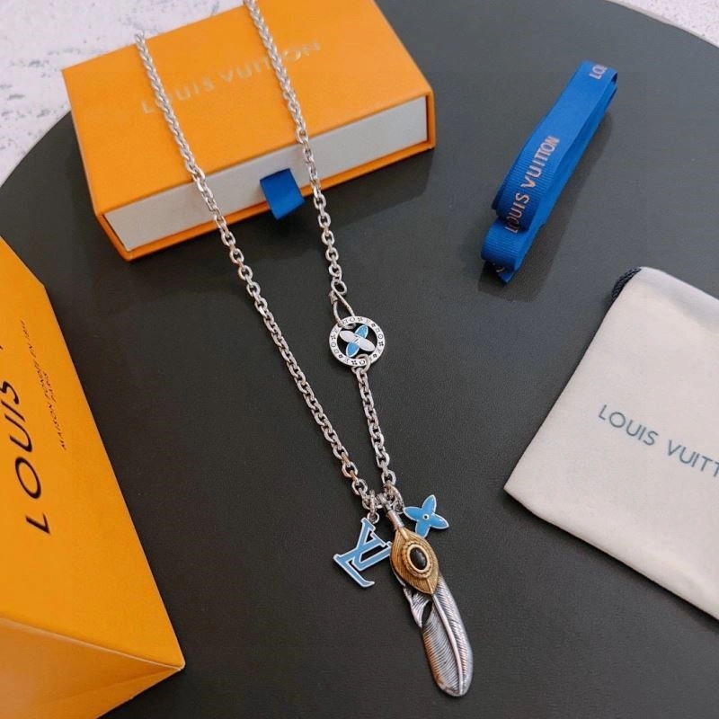 Economical Louis Vuitton Necklaces