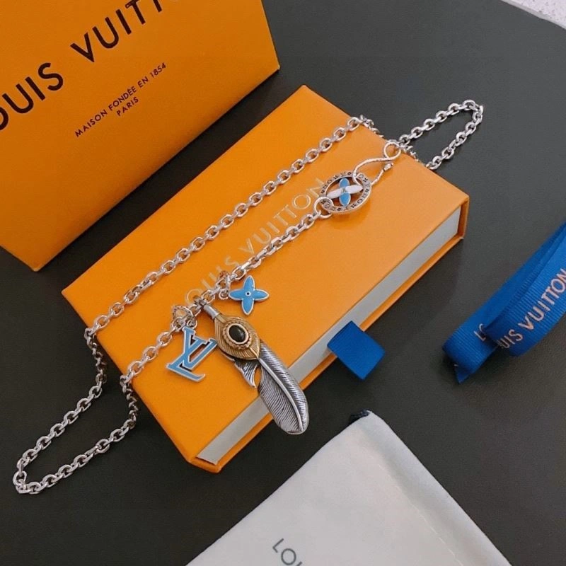 Economical Louis Vuitton Necklaces