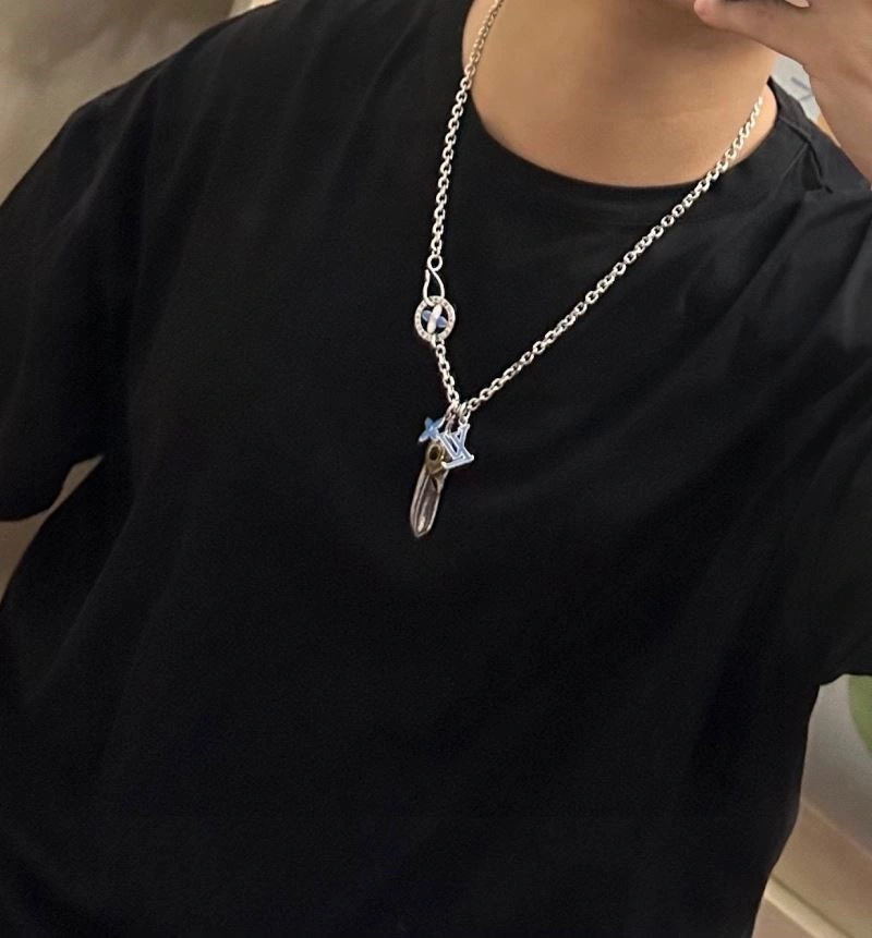 Economical Louis Vuitton Necklaces