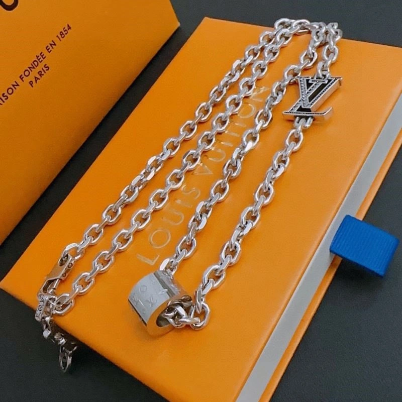 Exact replica Louis Vuitton Necklaces