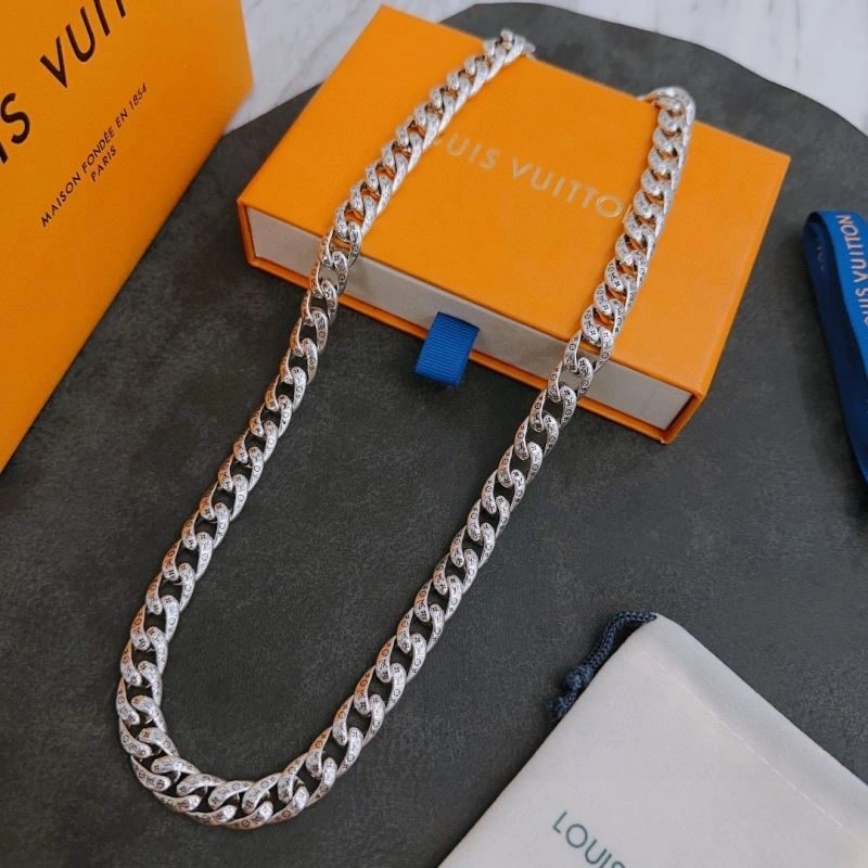 Affordable Louis Vuitton Necklaces