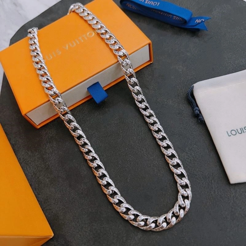 Affordable Louis Vuitton Necklaces