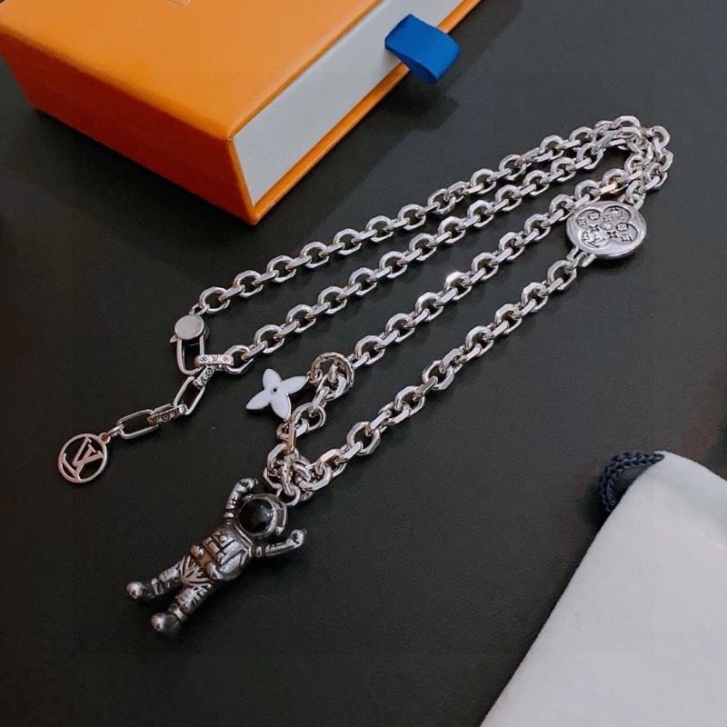 Legit Louis Vuitton Necklaces