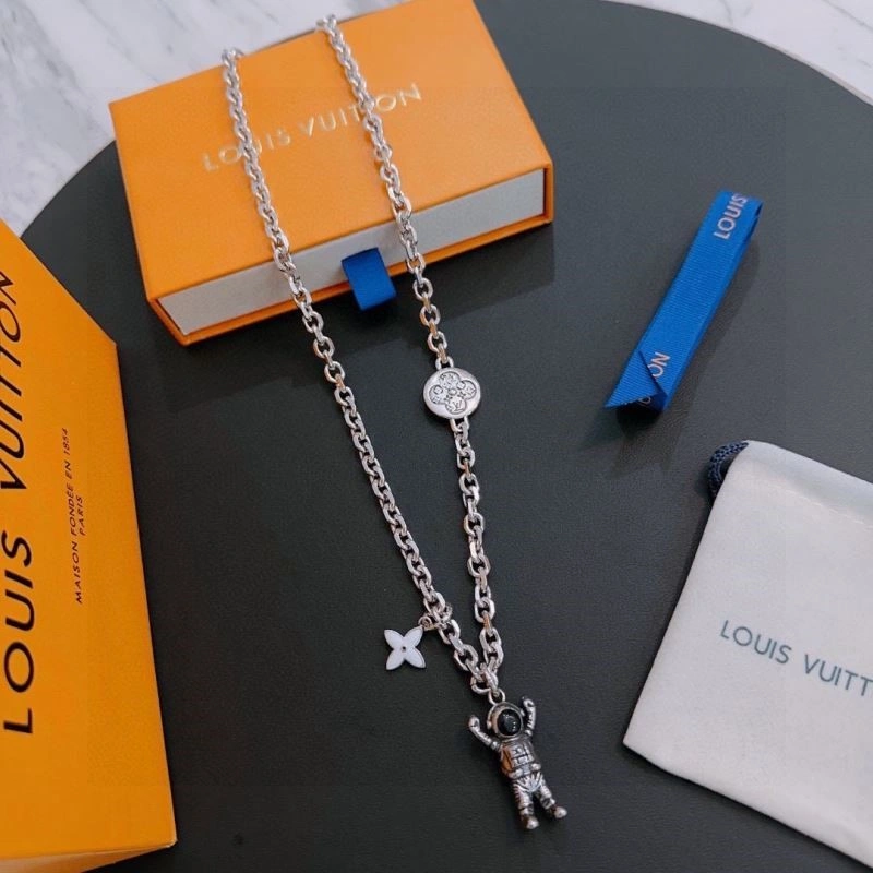 Legit Louis Vuitton Necklaces