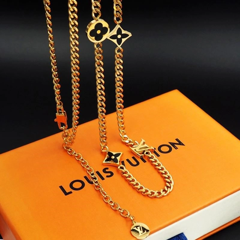 Exact replica Louis Vuitton Necklaces