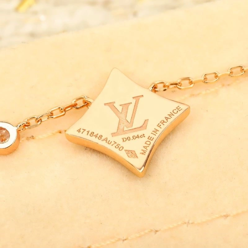 Top match Louis Vuitton Necklaces