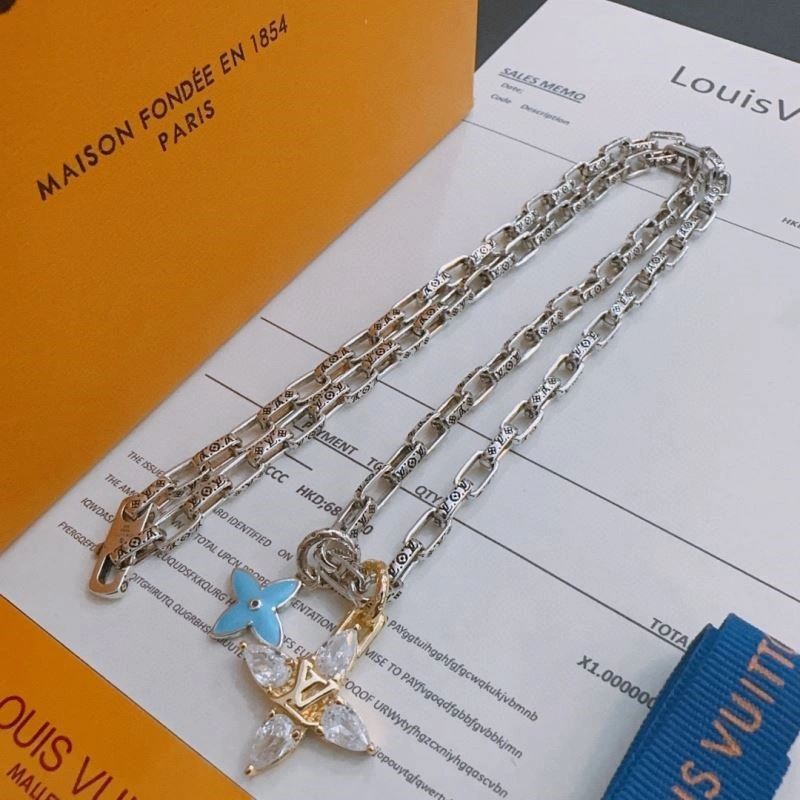 Accurate model Louis Vuitton Necklaces