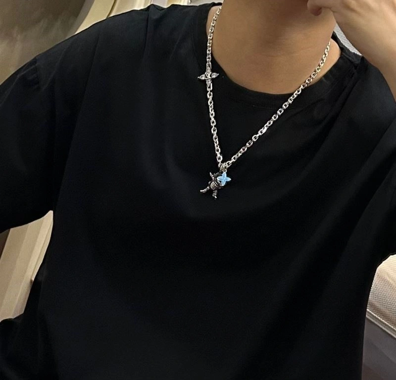 Discounted Louis Vuitton Necklaces