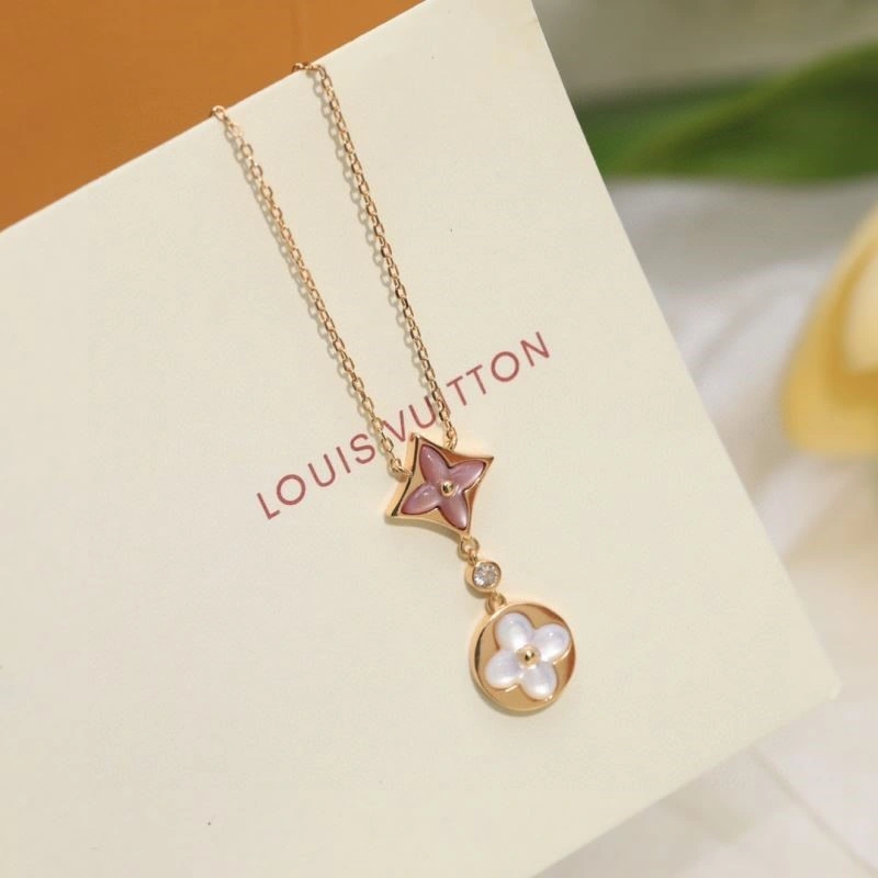 Low-cost Louis Vuitton Necklaces