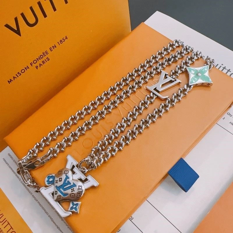 Exact replica Louis Vuitton Necklaces