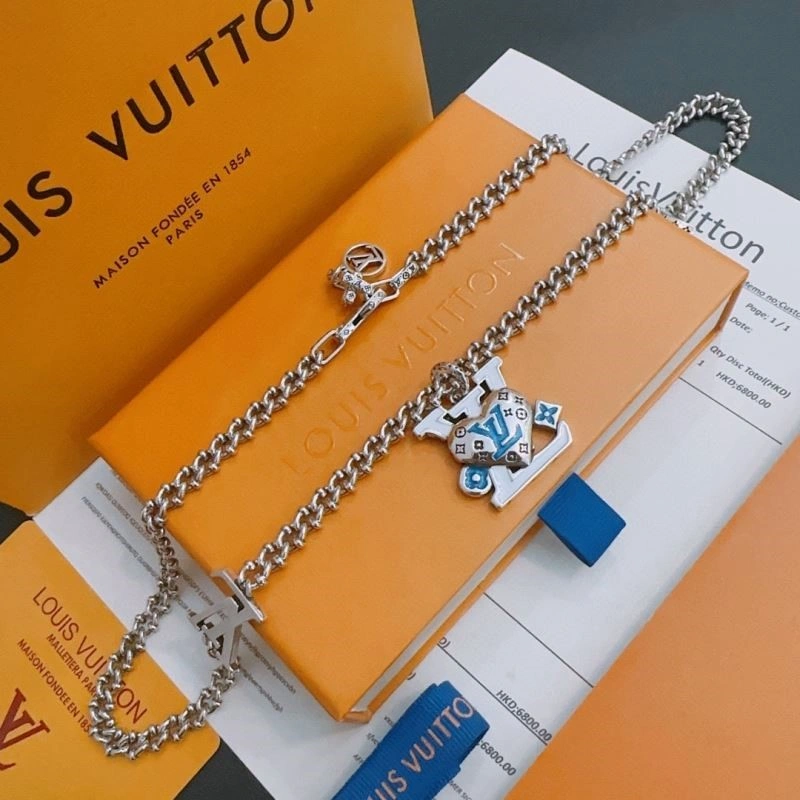 Exact replica Louis Vuitton Necklaces