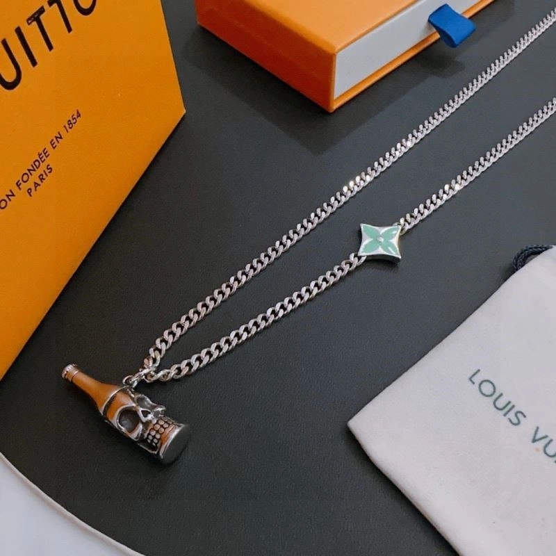 Exact replica Louis Vuitton Necklaces
