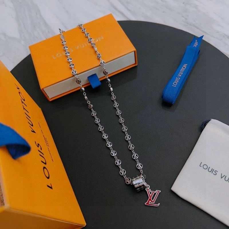 Factory-made Louis Vuitton Necklaces