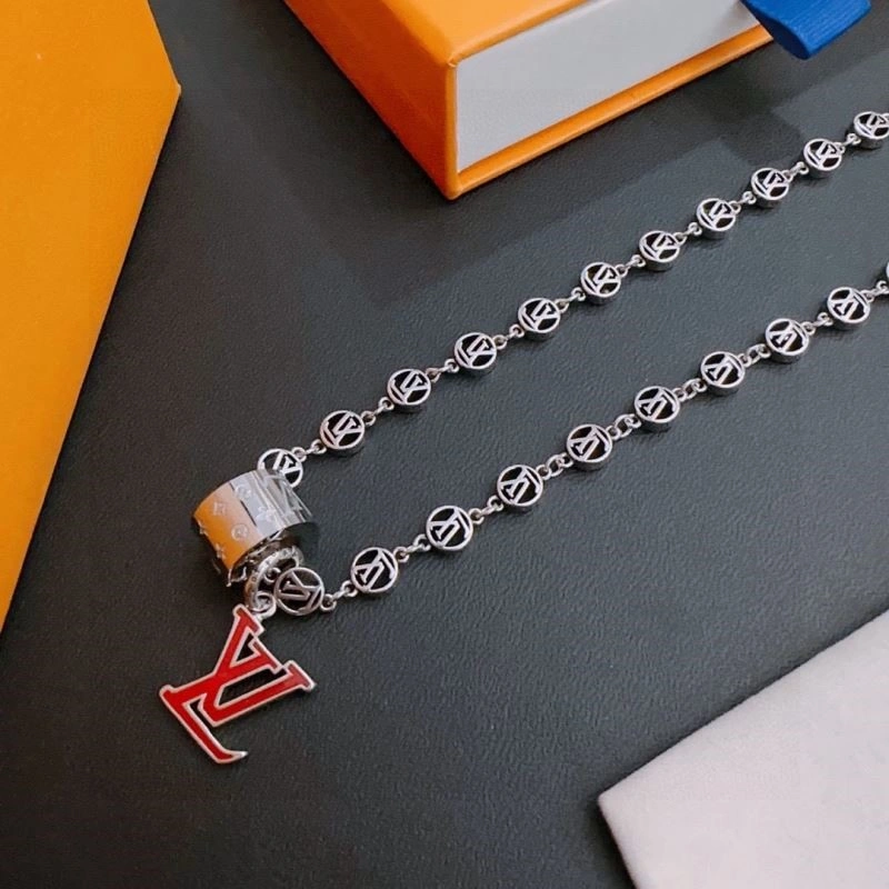 Factory-made Louis Vuitton Necklaces