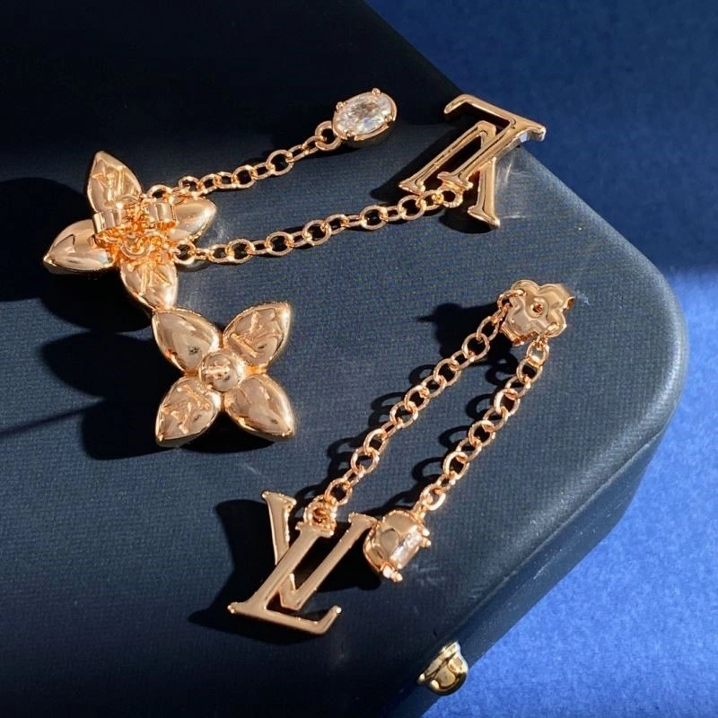 Factory-made Louis Vuitton Necklaces