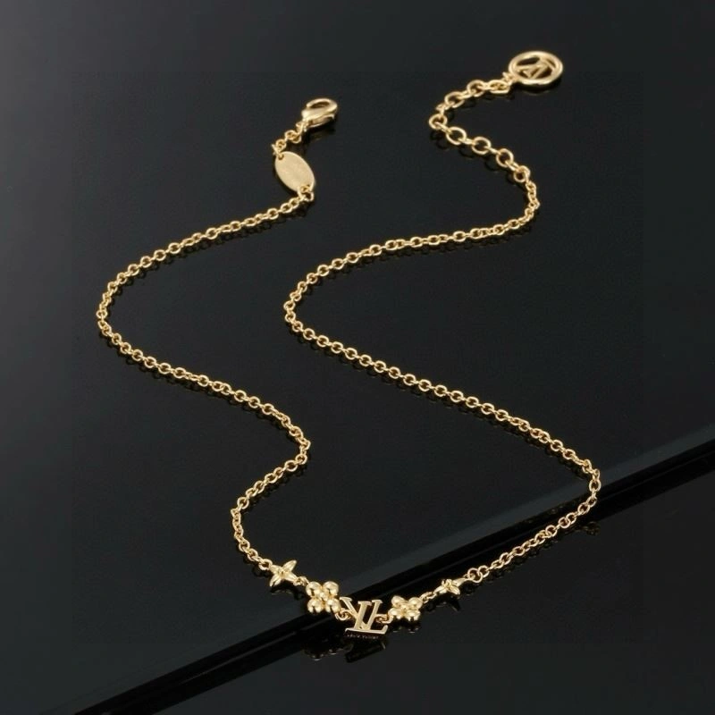 Official Louis Vuitton Necklaces