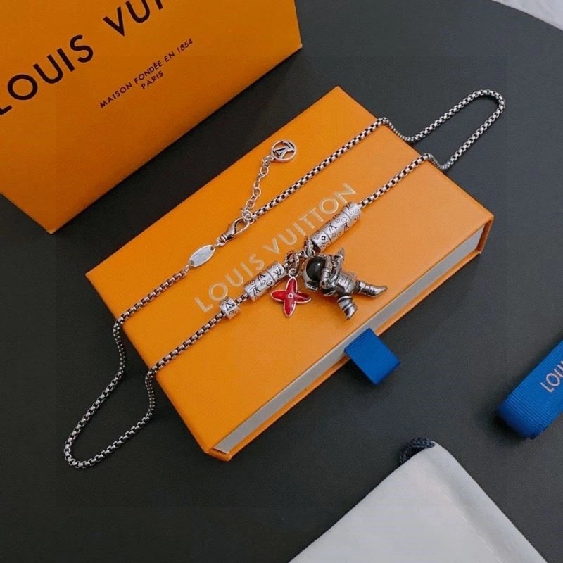 Brand-original Louis Vuitton Necklaces