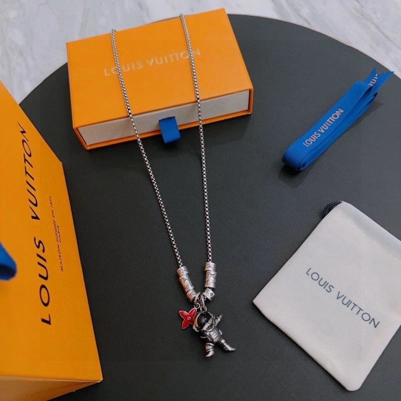Brand-original Louis Vuitton Necklaces