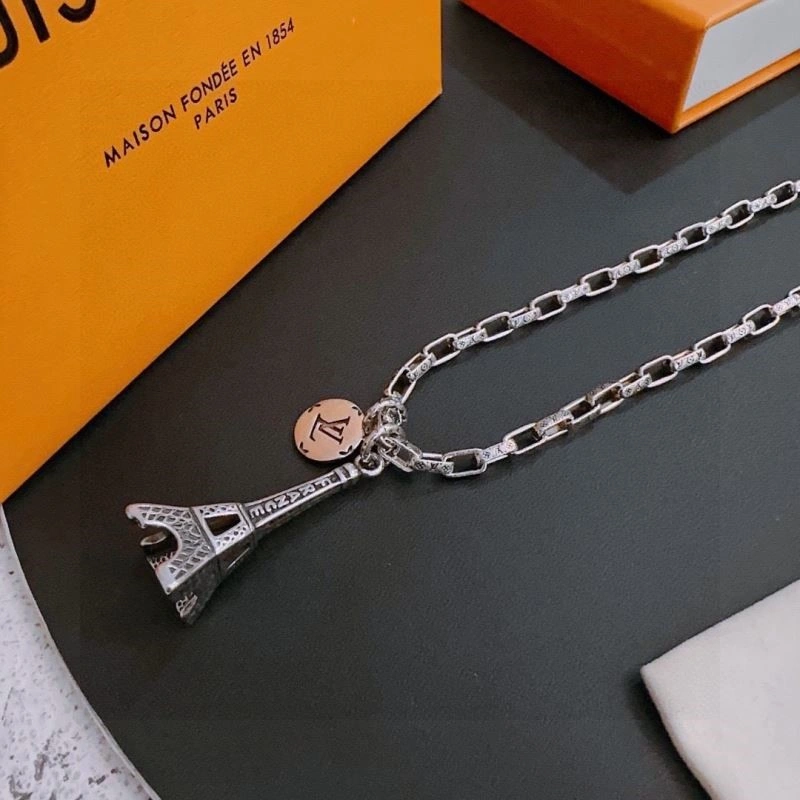 Discounted Louis Vuitton Necklaces