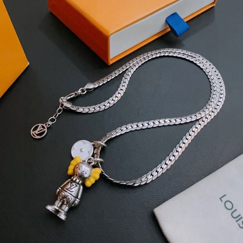 Indistinguishable Louis Vuitton Necklaces