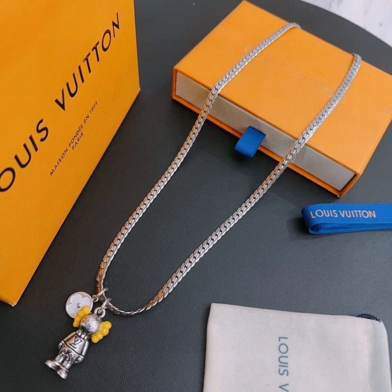 Indistinguishable Louis Vuitton Necklaces
