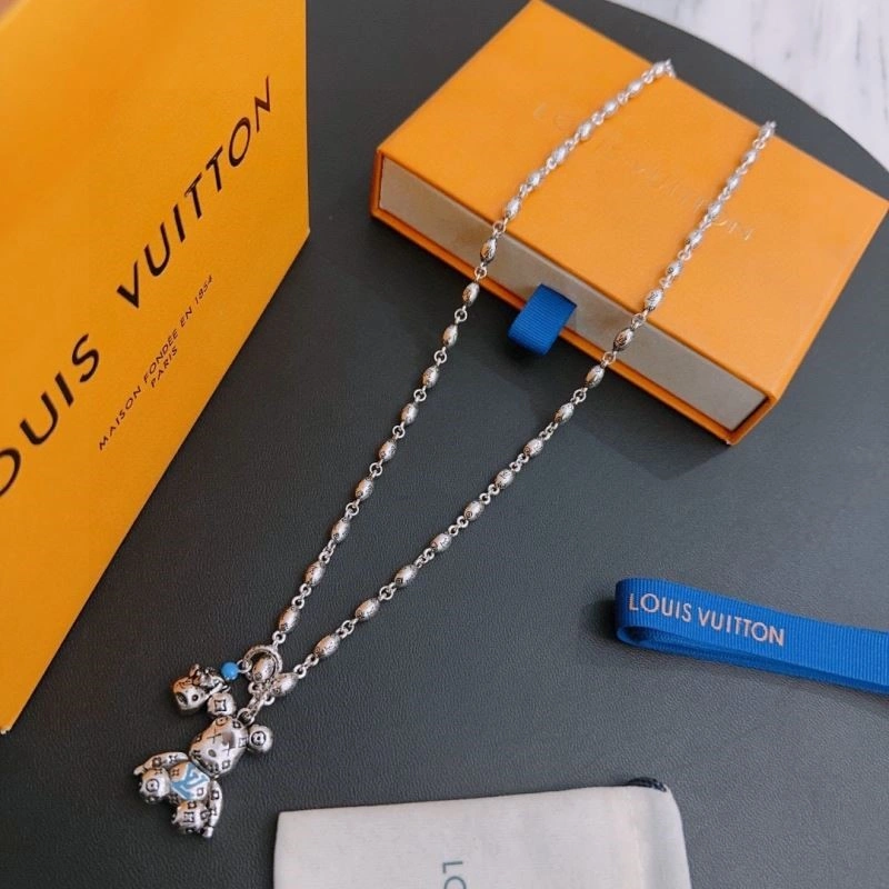 Economical Louis Vuitton Necklaces