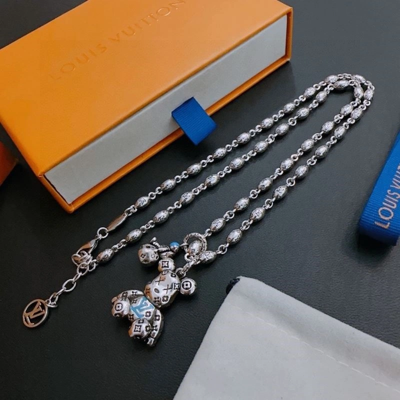 Economical Louis Vuitton Necklaces