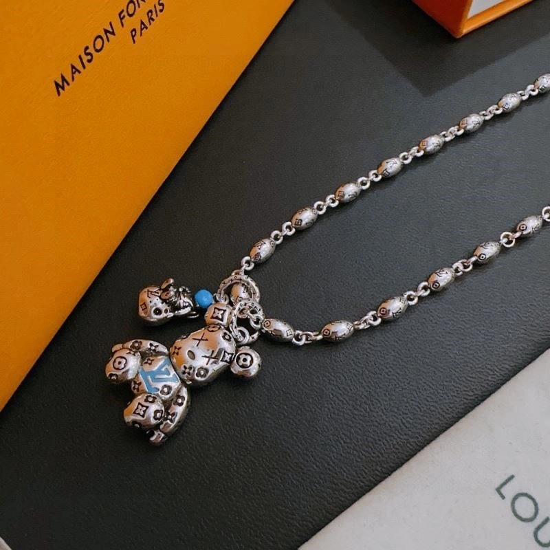 Economical Louis Vuitton Necklaces
