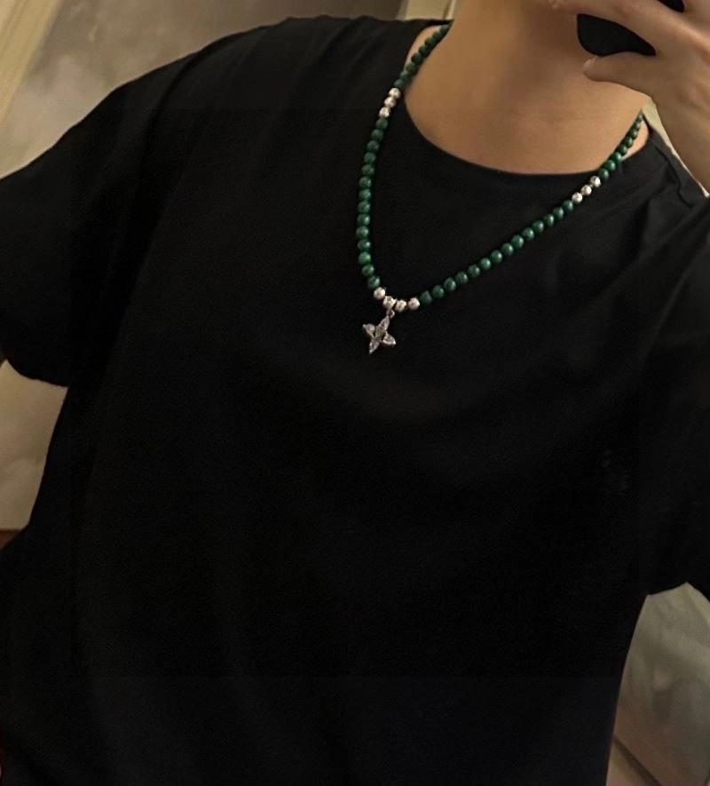 High accuracy Louis Vuitton Necklaces