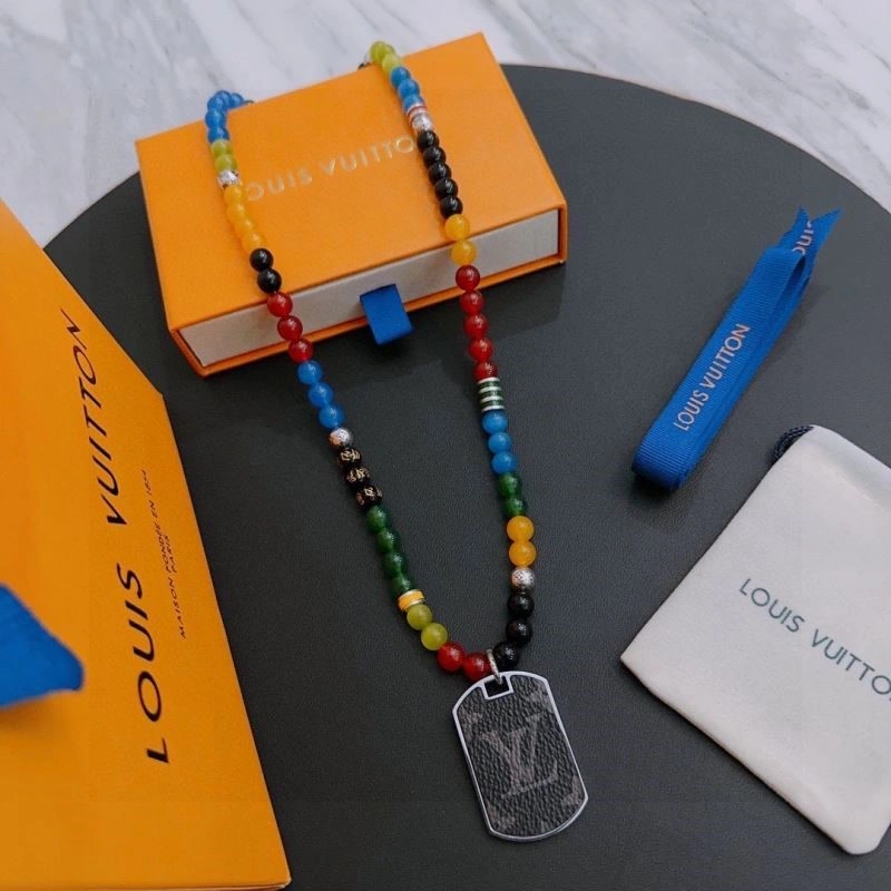Precise copy Louis Vuitton Necklaces